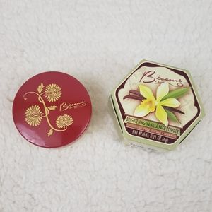 Besame | Makeup | Bnib Besame Brightening Vanilla Powder | Poshmark